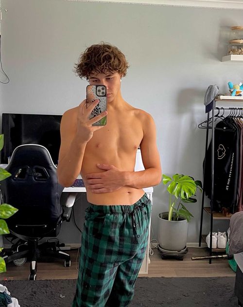 Chris Cahill - @chriscahill OnlyFans nude and photos